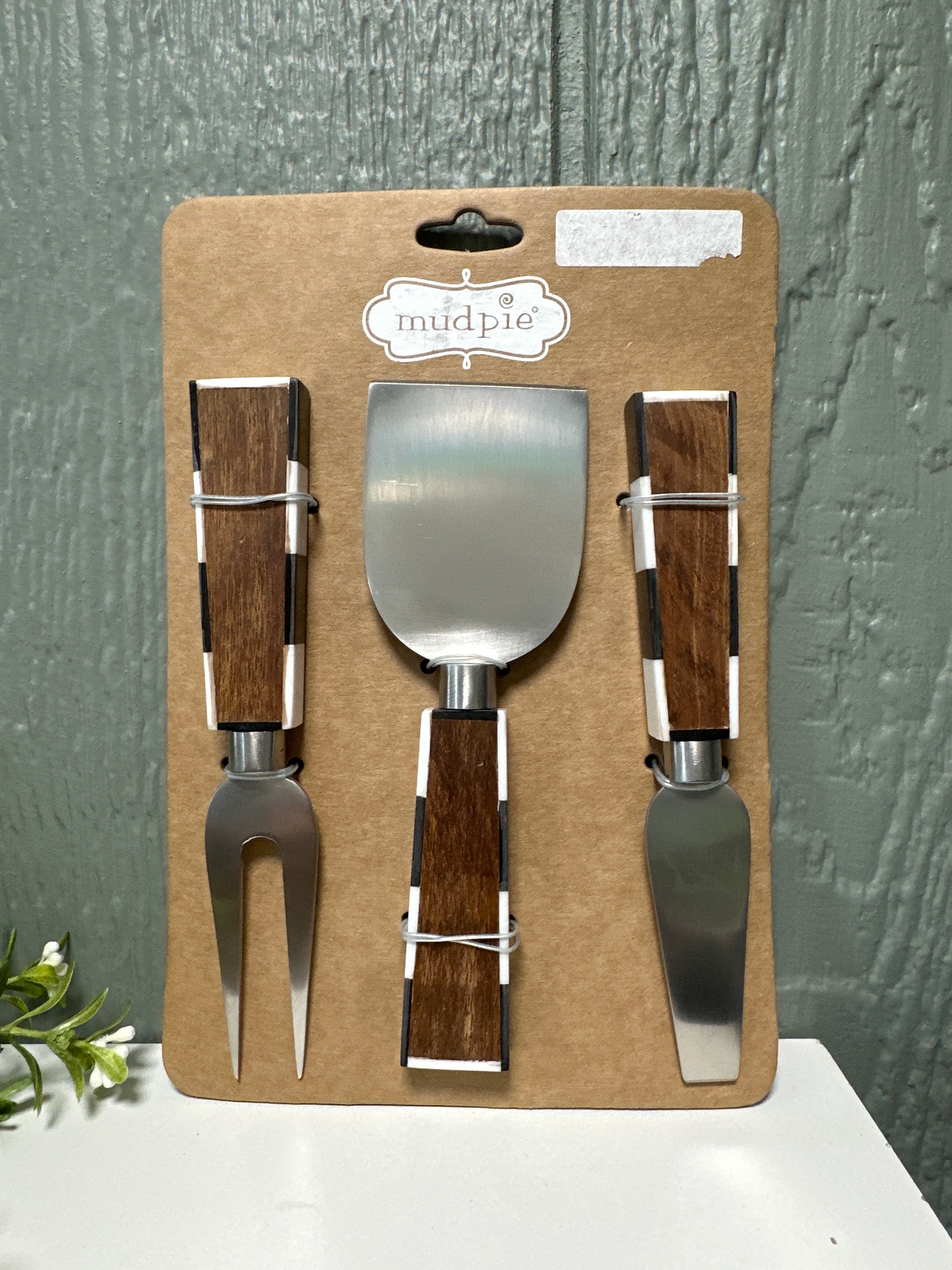 Checkered Utensil Set – Scattered Blessings Gift Shoppe